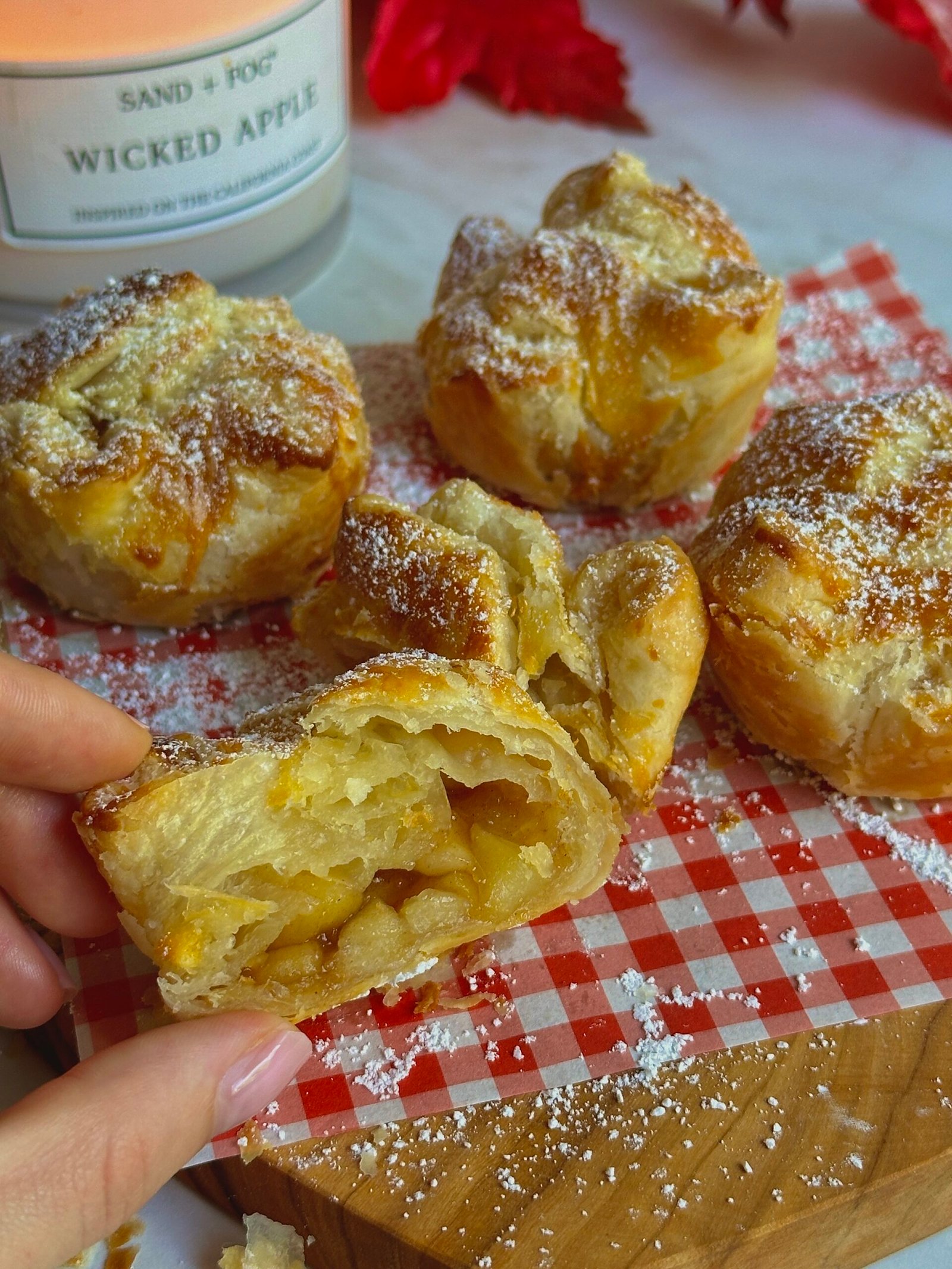 Mini Apple Pies - Izzy's Kitchen
