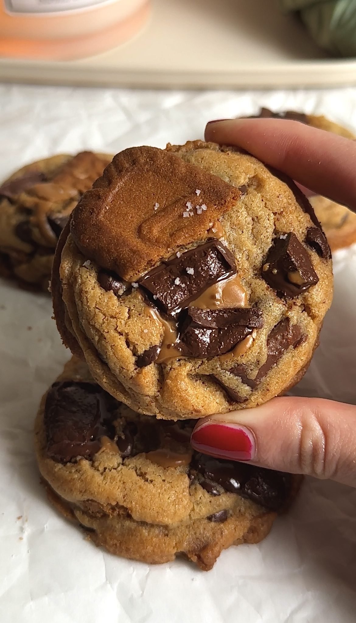 Biscoff Chocolate Chip Cookies - Izzy's Kitchen