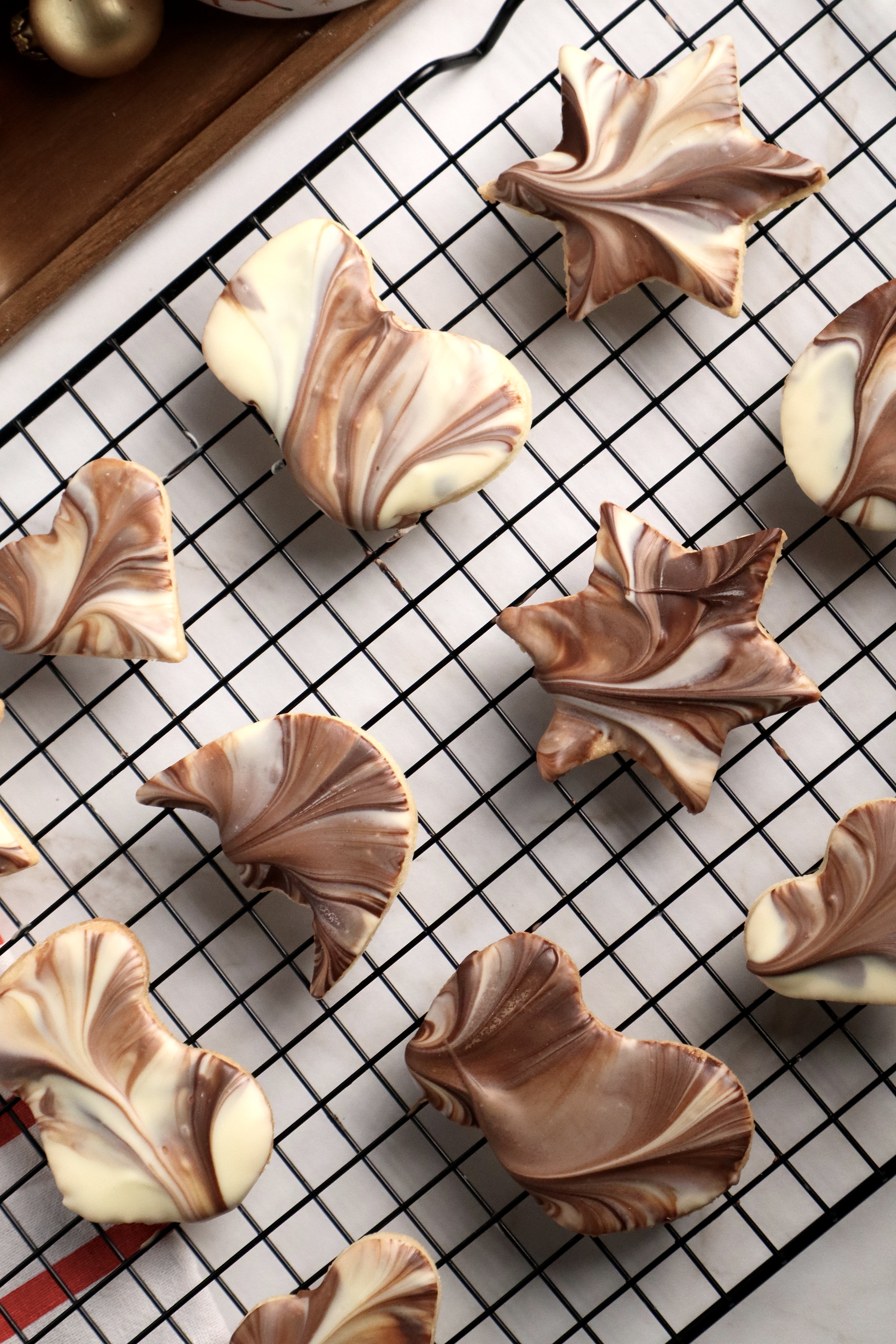 Marbled Chocolate Christmas Cookies - Izzy's Kitchen