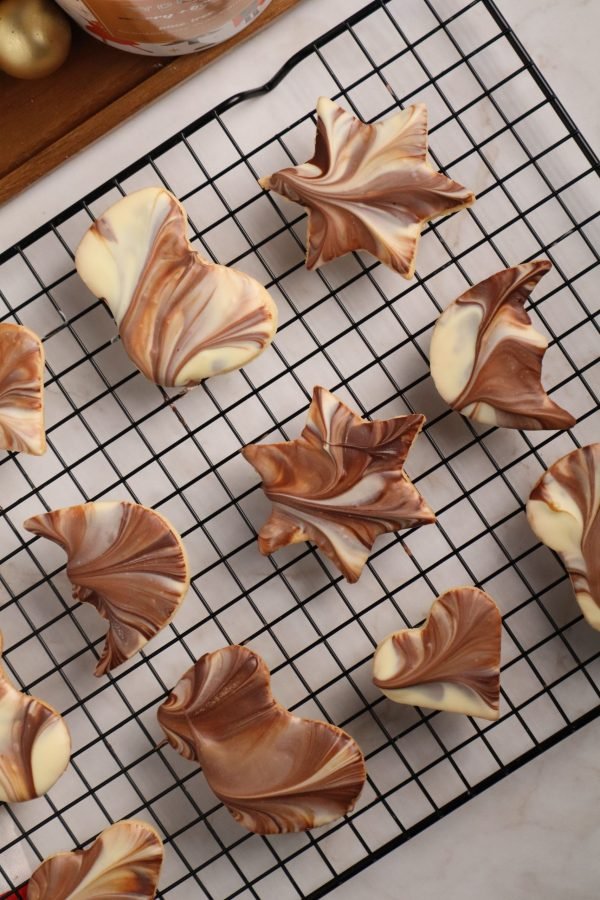 Marbled Chocolate Christmas Cookies - Izzy's Kitchen